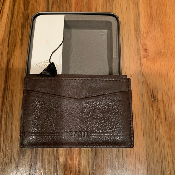 Fossil | Accessories | New With Tags And In Metal Box Fossil Leather ...